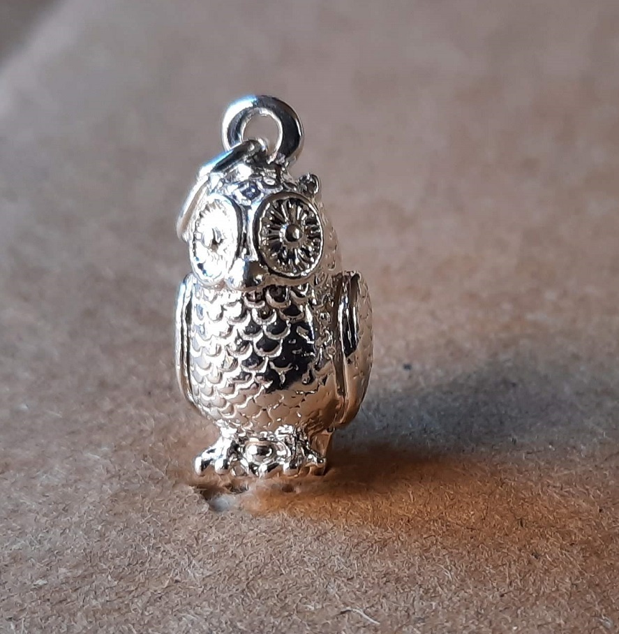 Beautiful owl charm or pendant, Australian made in silver or 9ct gold ...