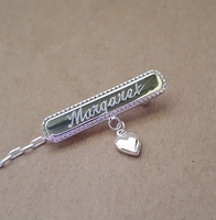 Baby name brooch & heart in Silver, 9ct Yellow, Rose pink gold or White ...